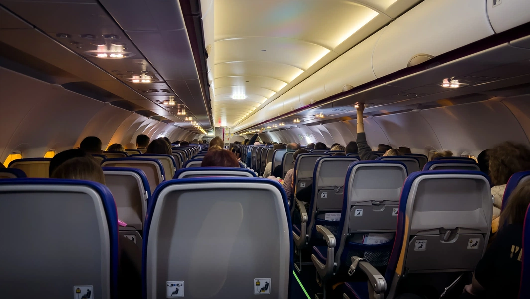 15 airplane etiquette mistakes to avoid