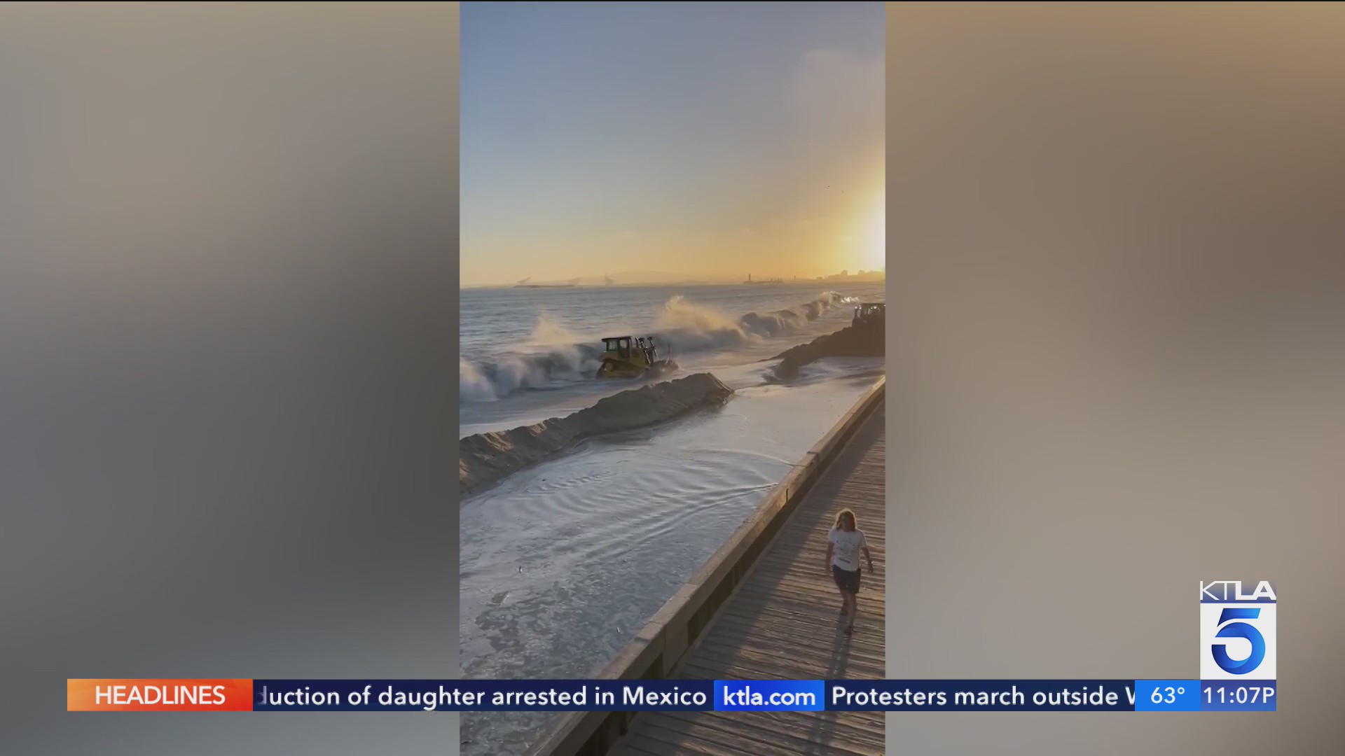King tides bring dangerous SoCal coastal conditions