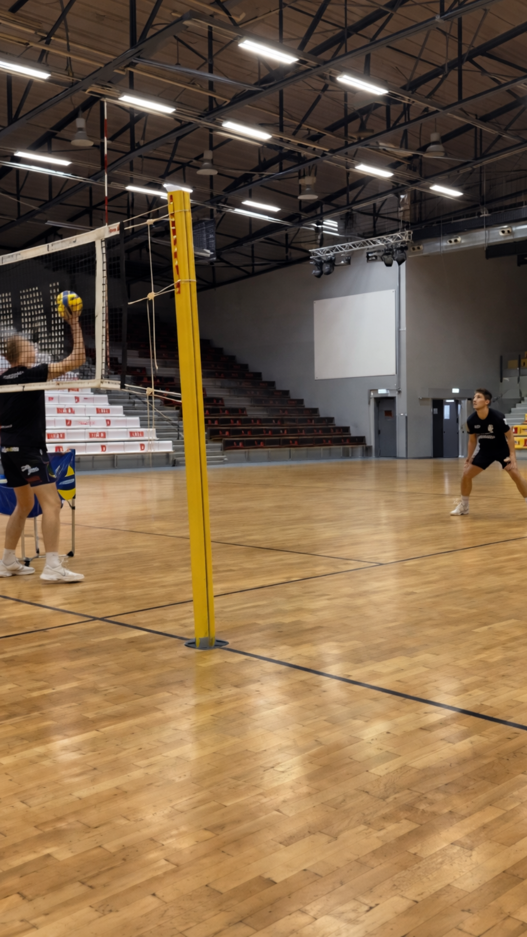 Volleyball pancake technique: How to save impossible digs