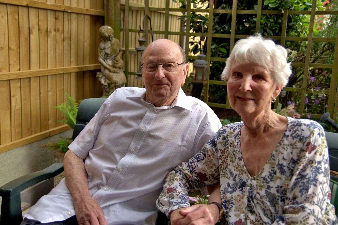 Sittingbourne couple celebrate platinum wedding anniversary after 70 ...