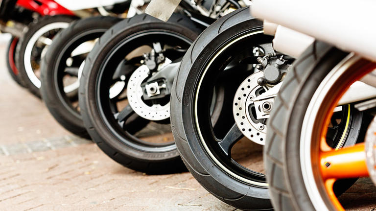 How long do motorcycle tires last and how often should they be replaced?