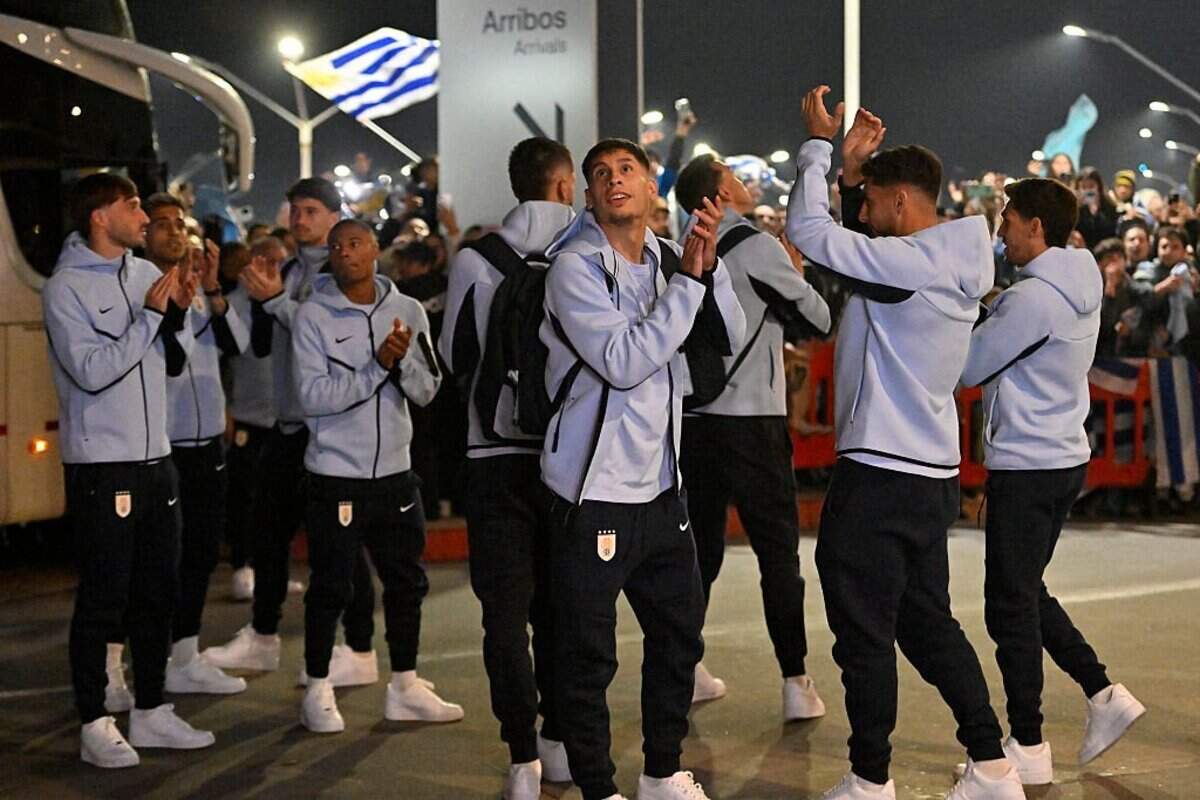 Uruguay's World Cup team ready for Miami match after travel hiccup on ...