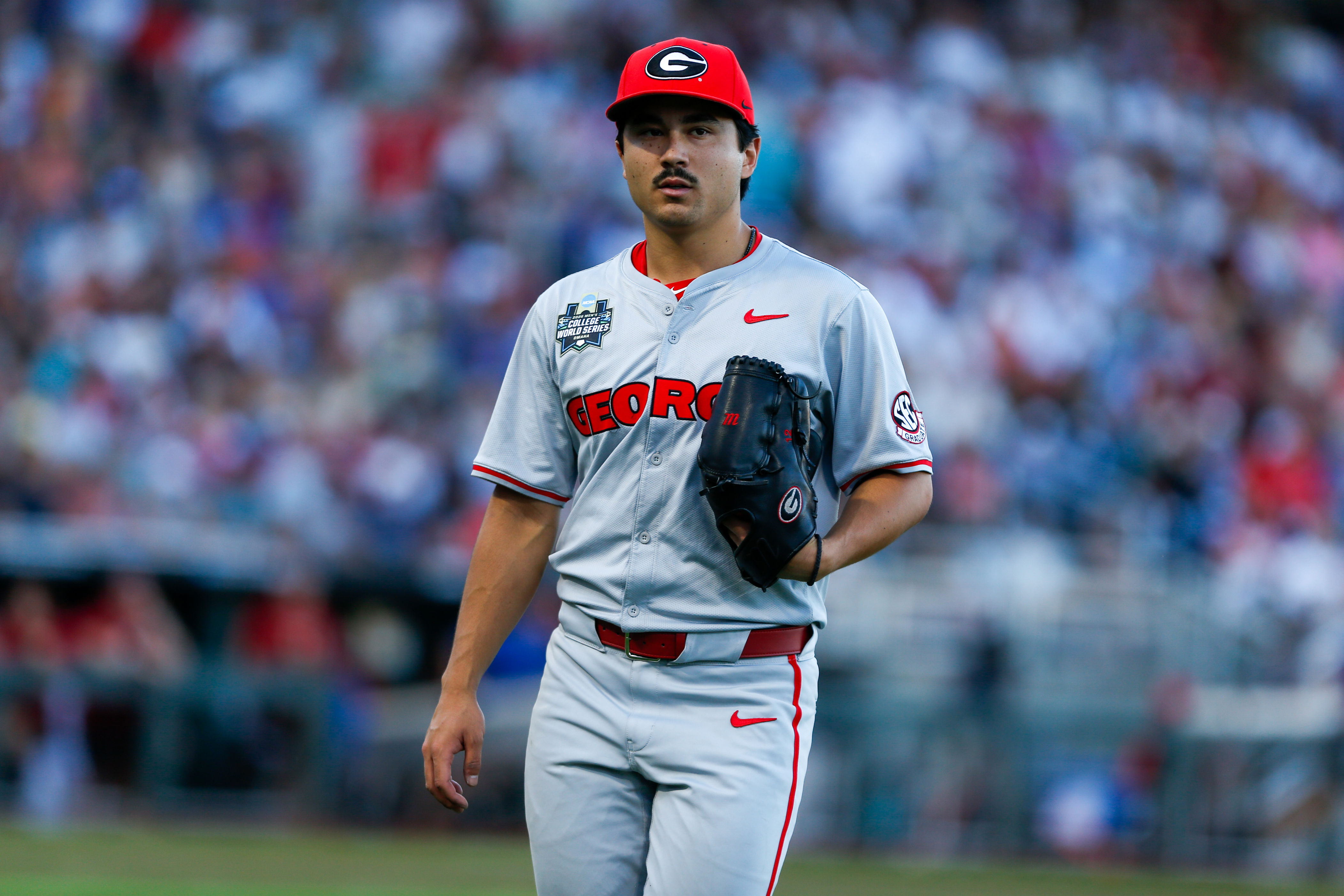 Aoki battles through early trouble, eats innings for Georgia loss