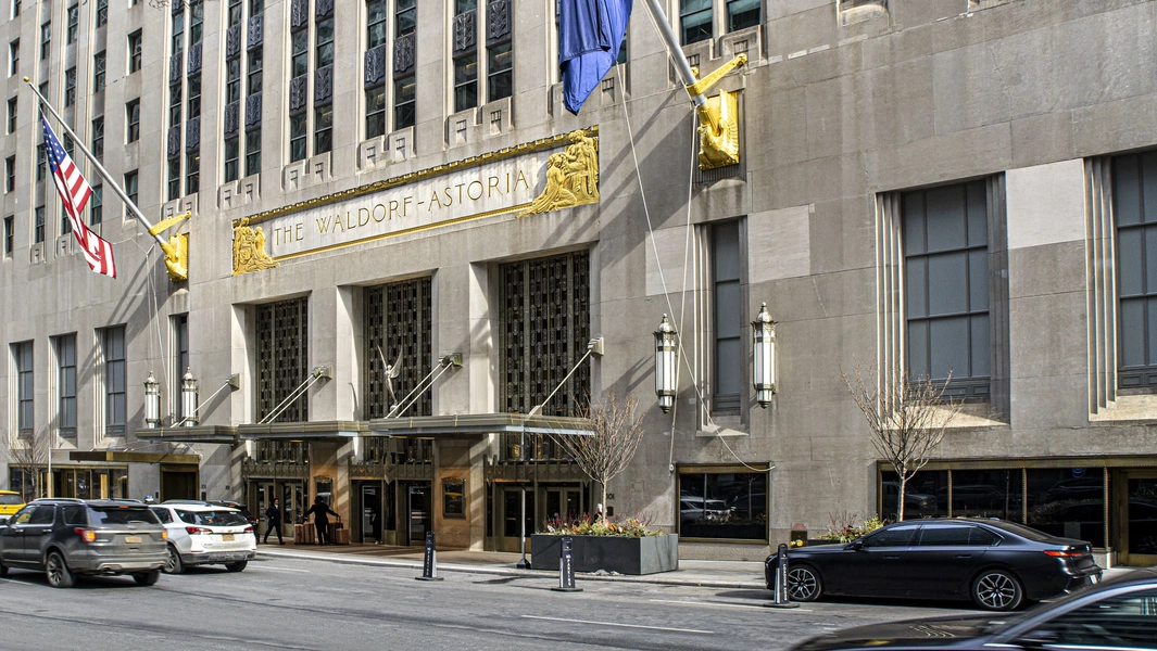 14 iconic hotels that lost their authentic charm