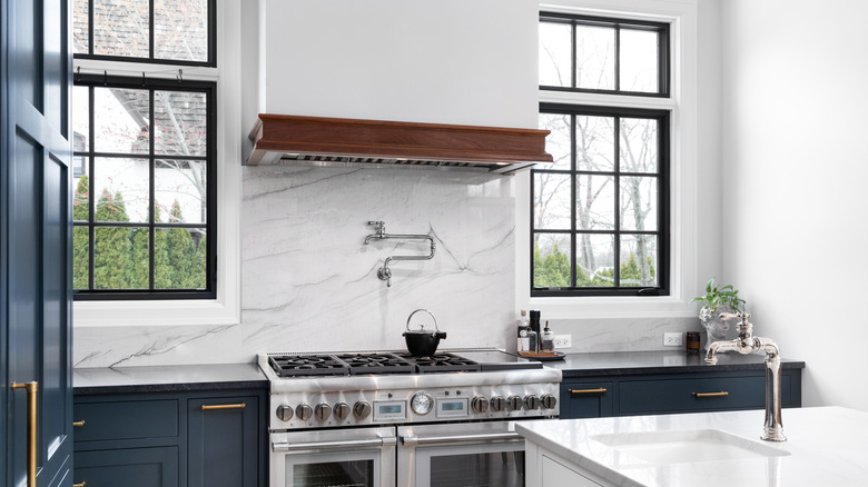 Ditch traditional curtains: There's a cuter way to cover kitchen ...
