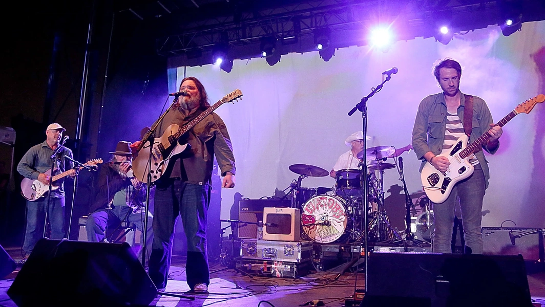 11 influential psychedelic rock bands of the 1960s