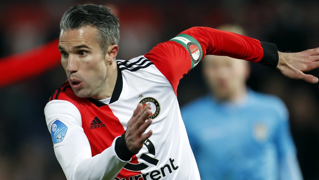Giovanni van Bronckhorst returns as Feyenoord manager after Van Persie exit