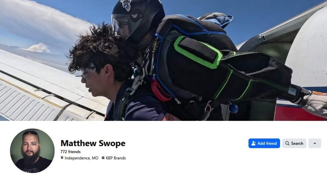 Man who died in Missouri plane crash was 'doing what he loved best'