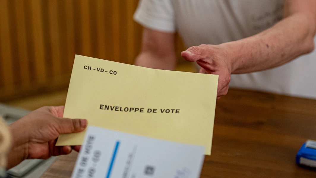 Swiss voters reject population cap in key referendum