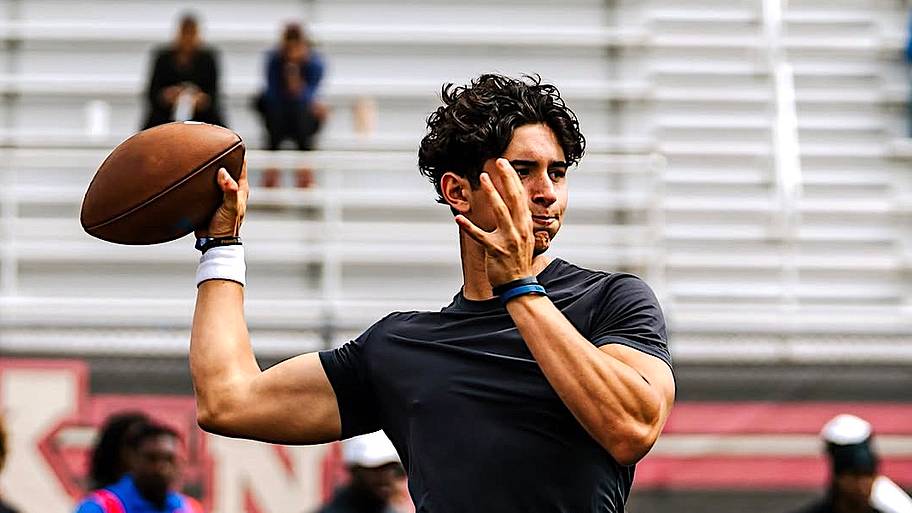Vanderbilt football gets three-star 2027 quarterback commit