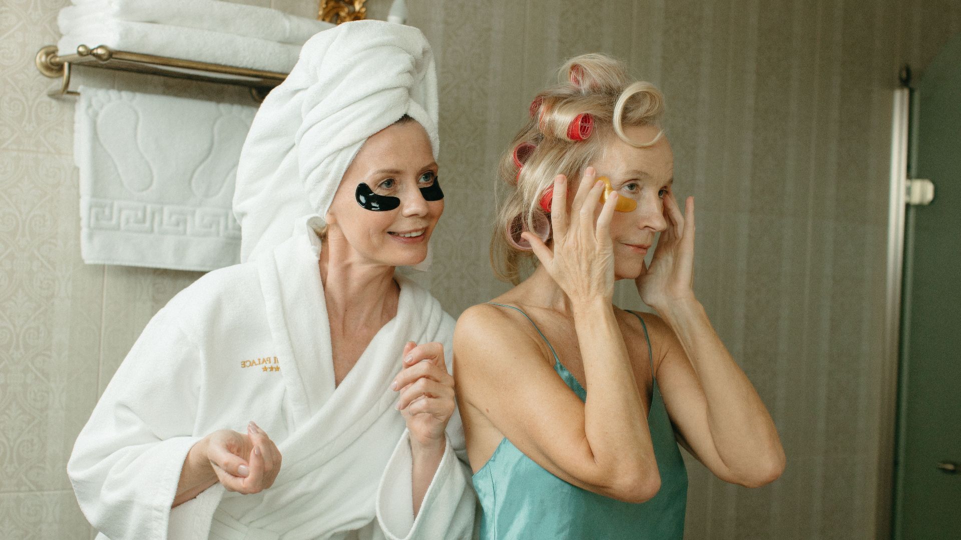 10 compliments that feel like insults in disguise & 10 that are ...
