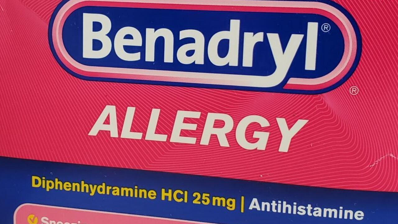 Poison center says more people are overdosing on Benadryl