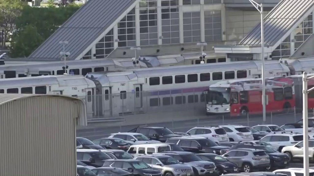 NJ Transit gets high marks from some for World Cup transportation to ...