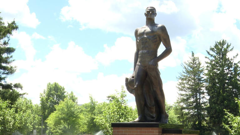 ‘Cloud hanging over Michigan State’: Spartans react to J Batt’s departure