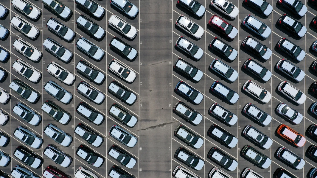 Pandemic-era shortages keep US used car prices elevated