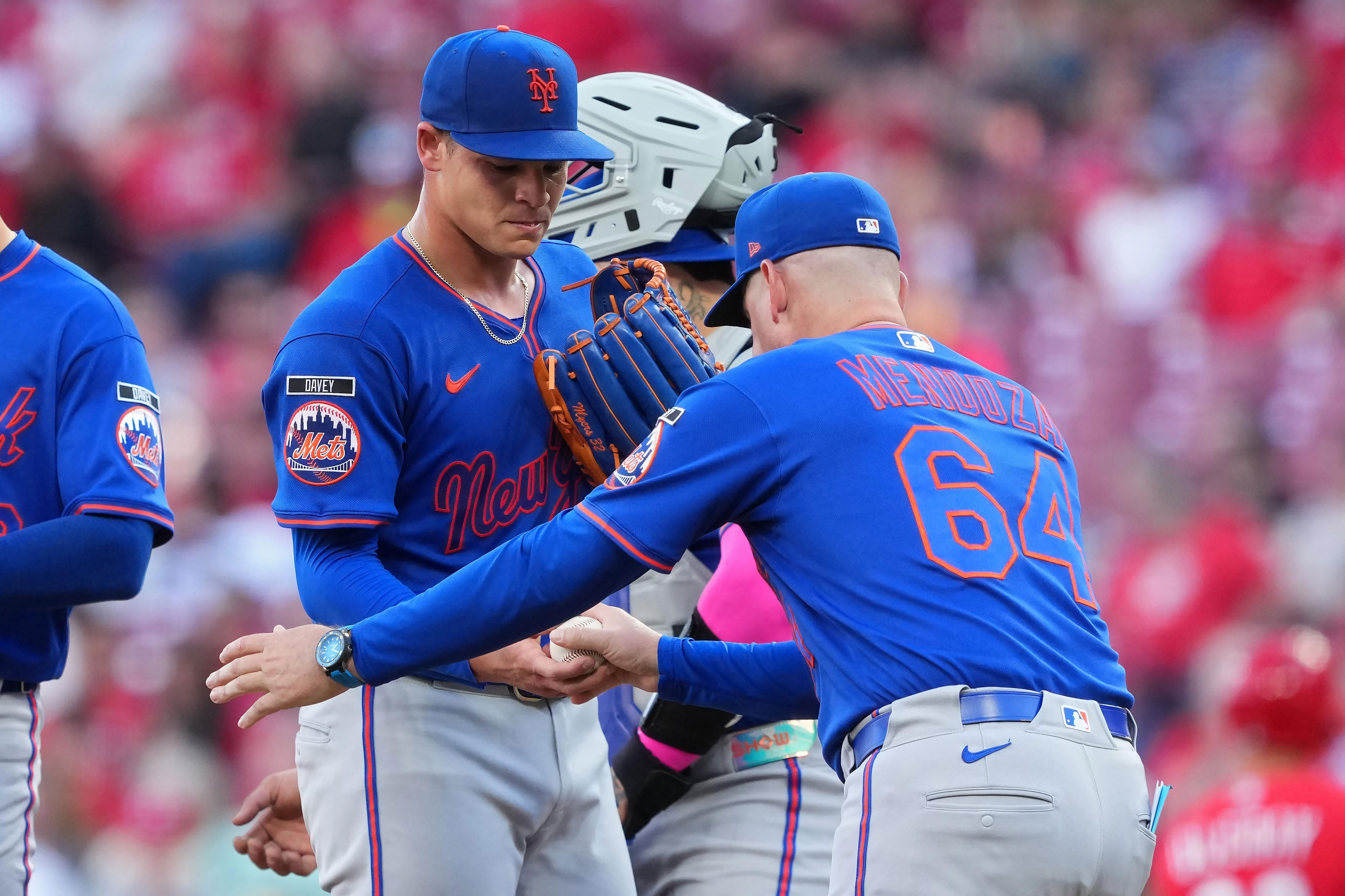 Mets give up twelve runs to and get shut out by Reds