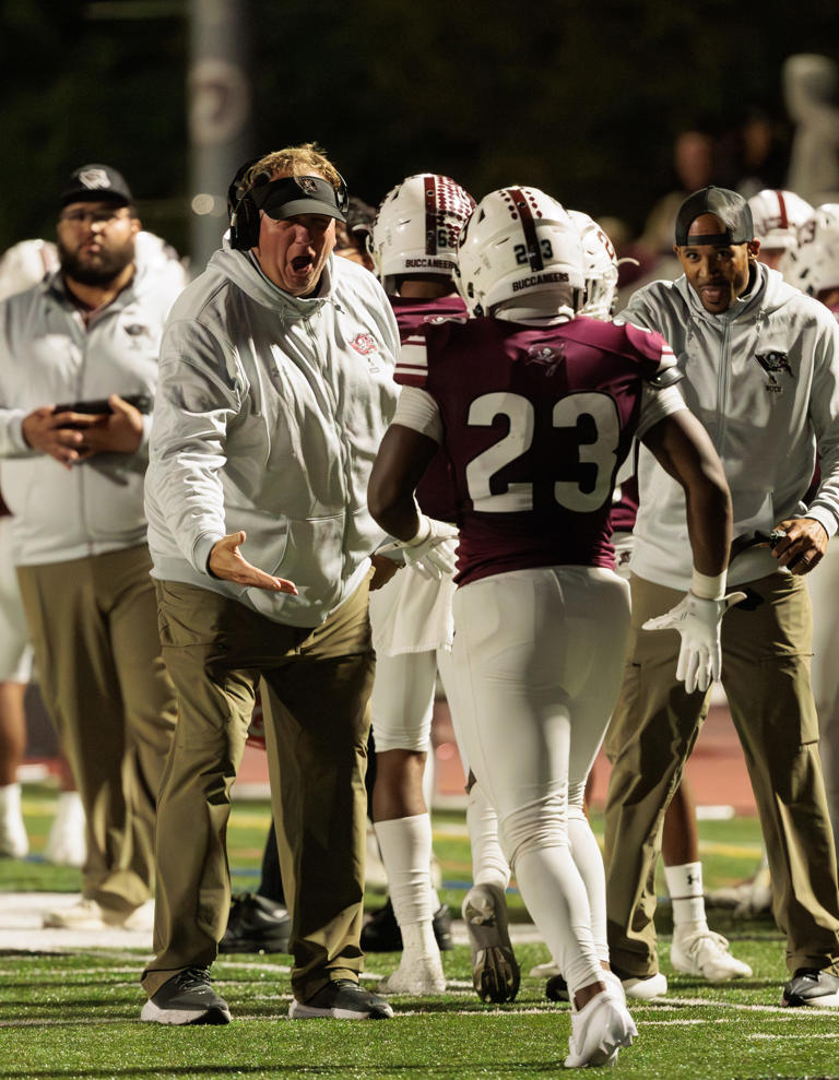 Caravel cancels 2026 varsity football schedule due to player shortage