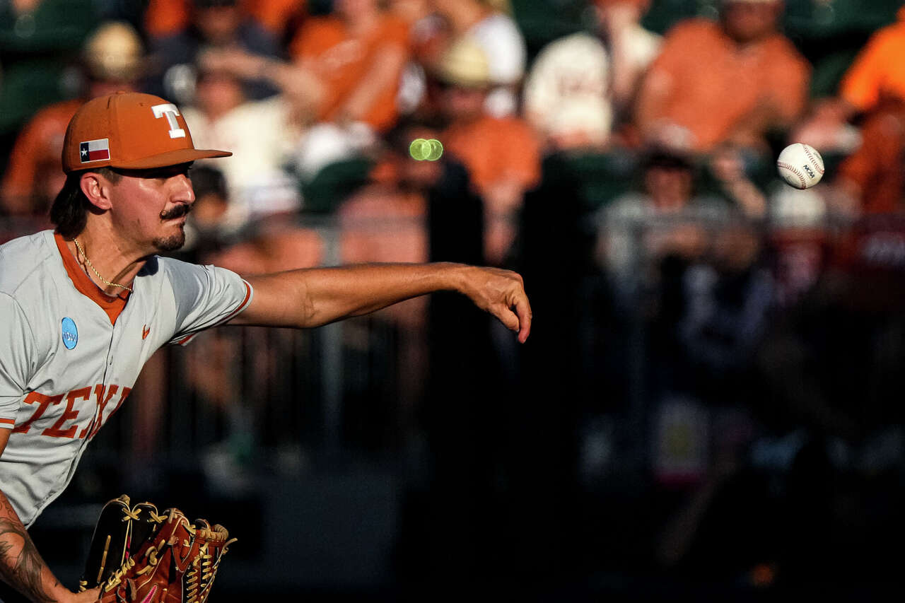 Who does Texas baseball play next? Georgia or Oklahoma awaits in ...