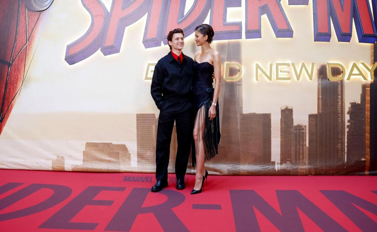 Tom Holland y Zendaya derrochan amor durante la presentación de "Spider ...