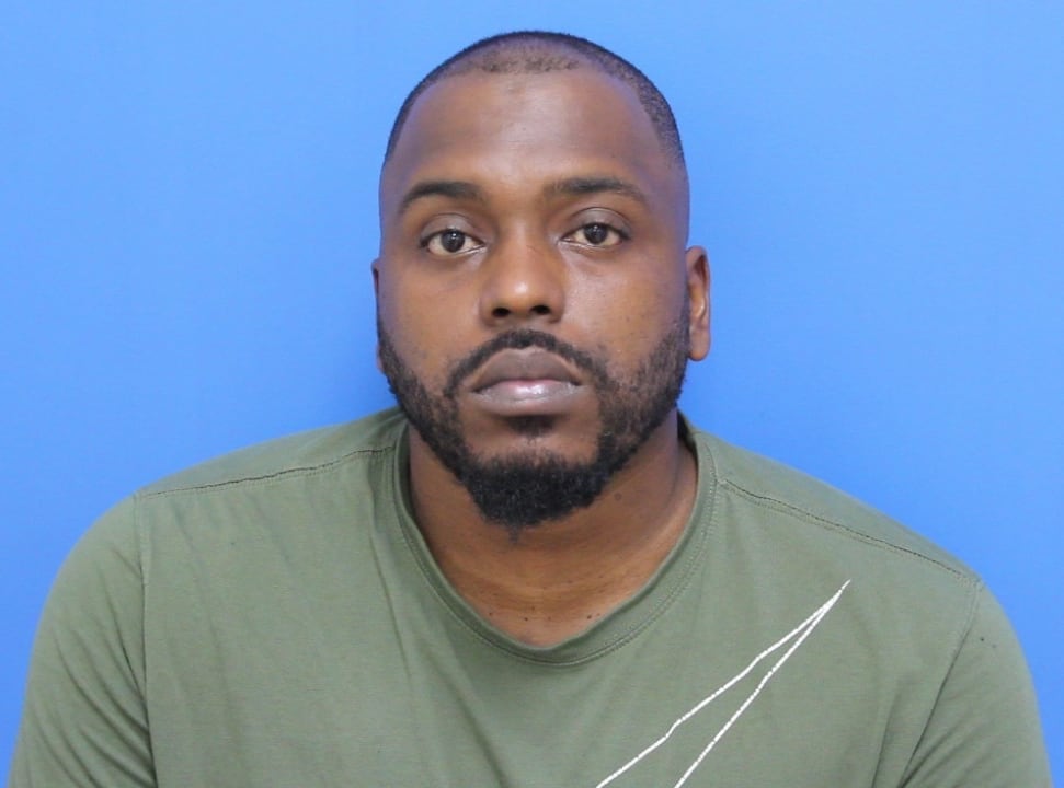 Hickory man held on $3.5M bond after multiple guns, illegal drugs ...