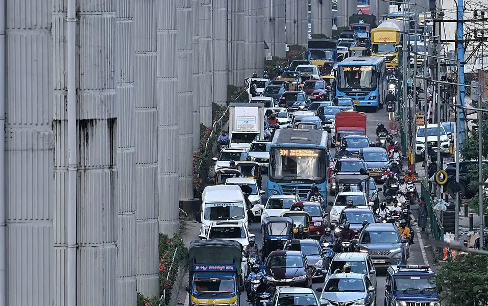 Viral traffic post and volunteer drive spotlight Bengaluru’s gridlock