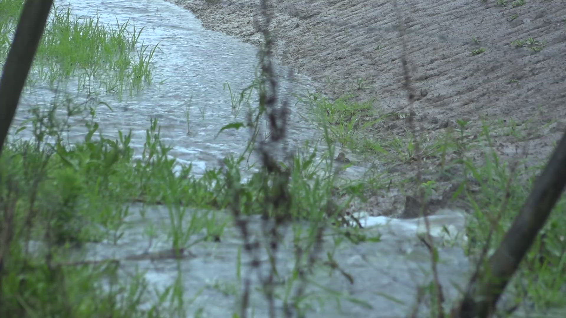 Drainage projects aim to reduce flooding, keep Highway 90 accessible ...