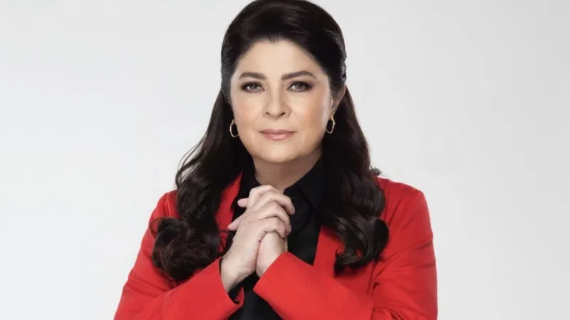 Victoria Ruffo recibe reconocimiento en Rusia por su trayectoria en las ...