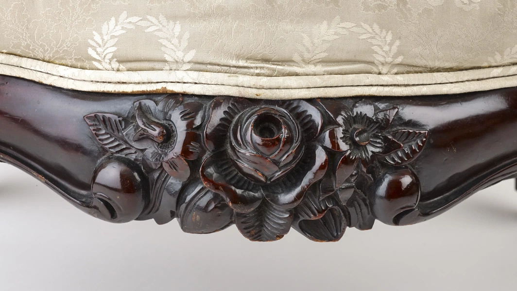 Design trends split as vintage revival clashes with celebrity missteps