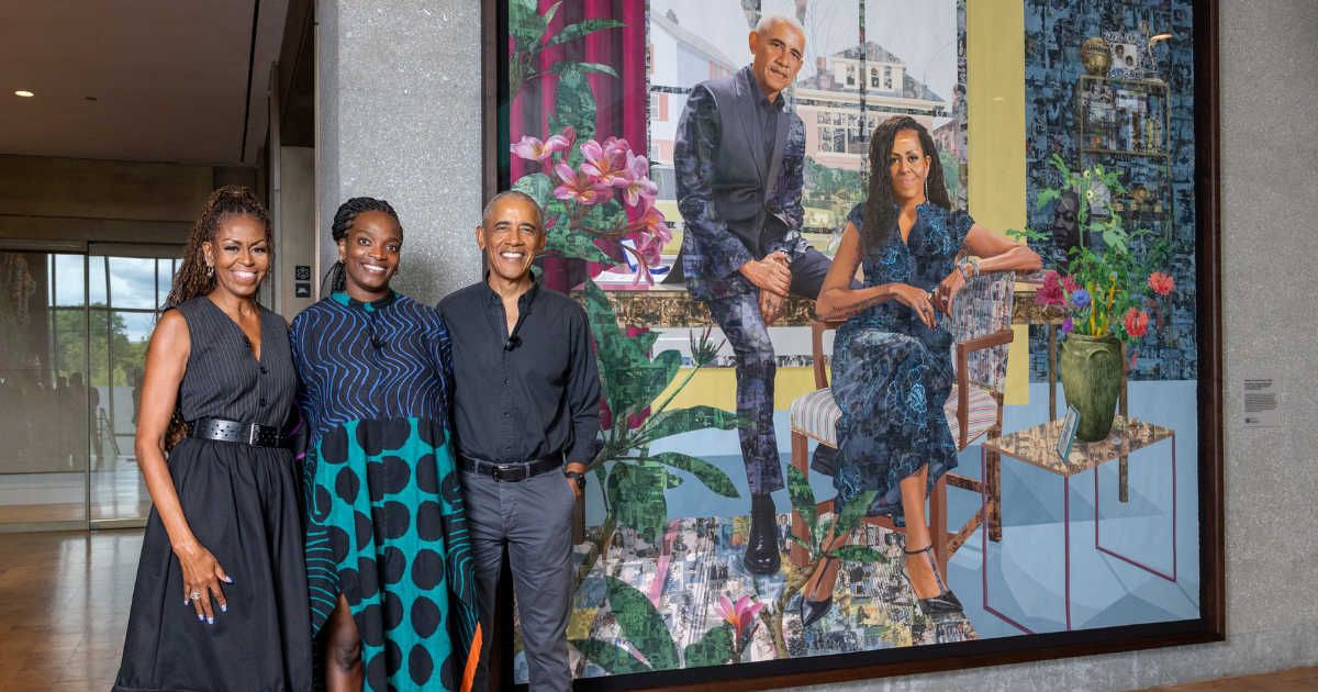 'Why didn't you dye my hair?': Obama jokes about grey hair in official ...