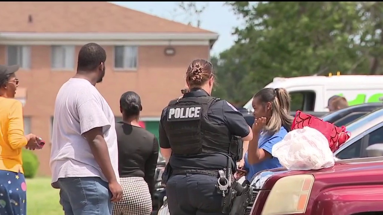 Two children found alone outside apartment complex