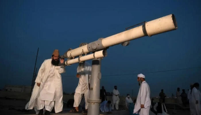Muharram Moon Not Sighted in Pakistan, Ashura to Be Observed on June ...