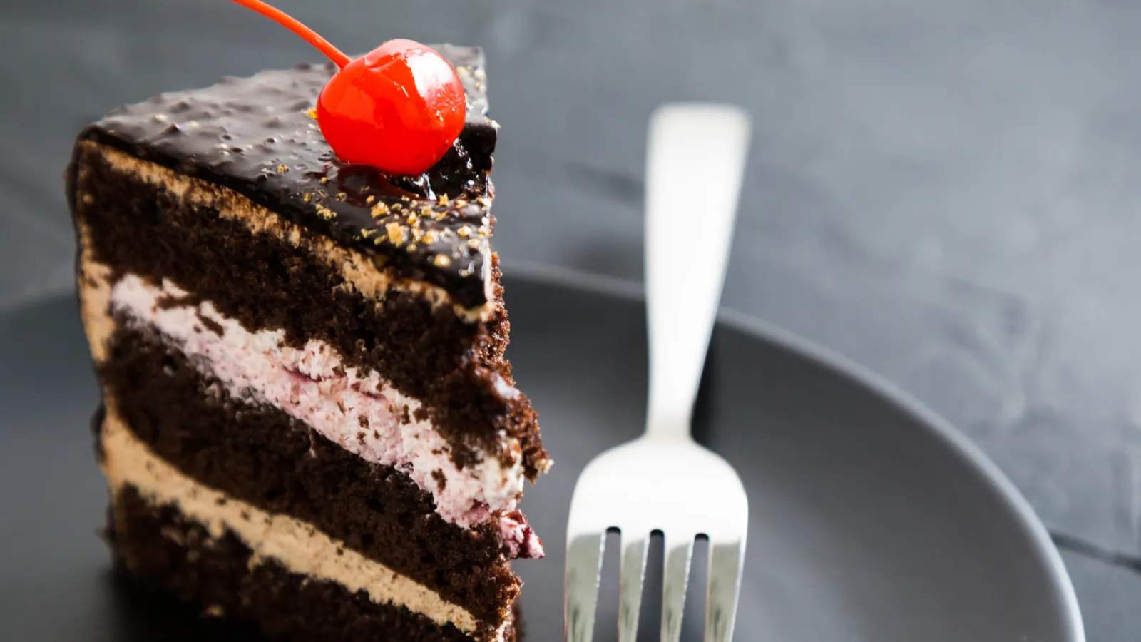 Sam’s Club’s new cake slices are drawing unusually strong reactions ...