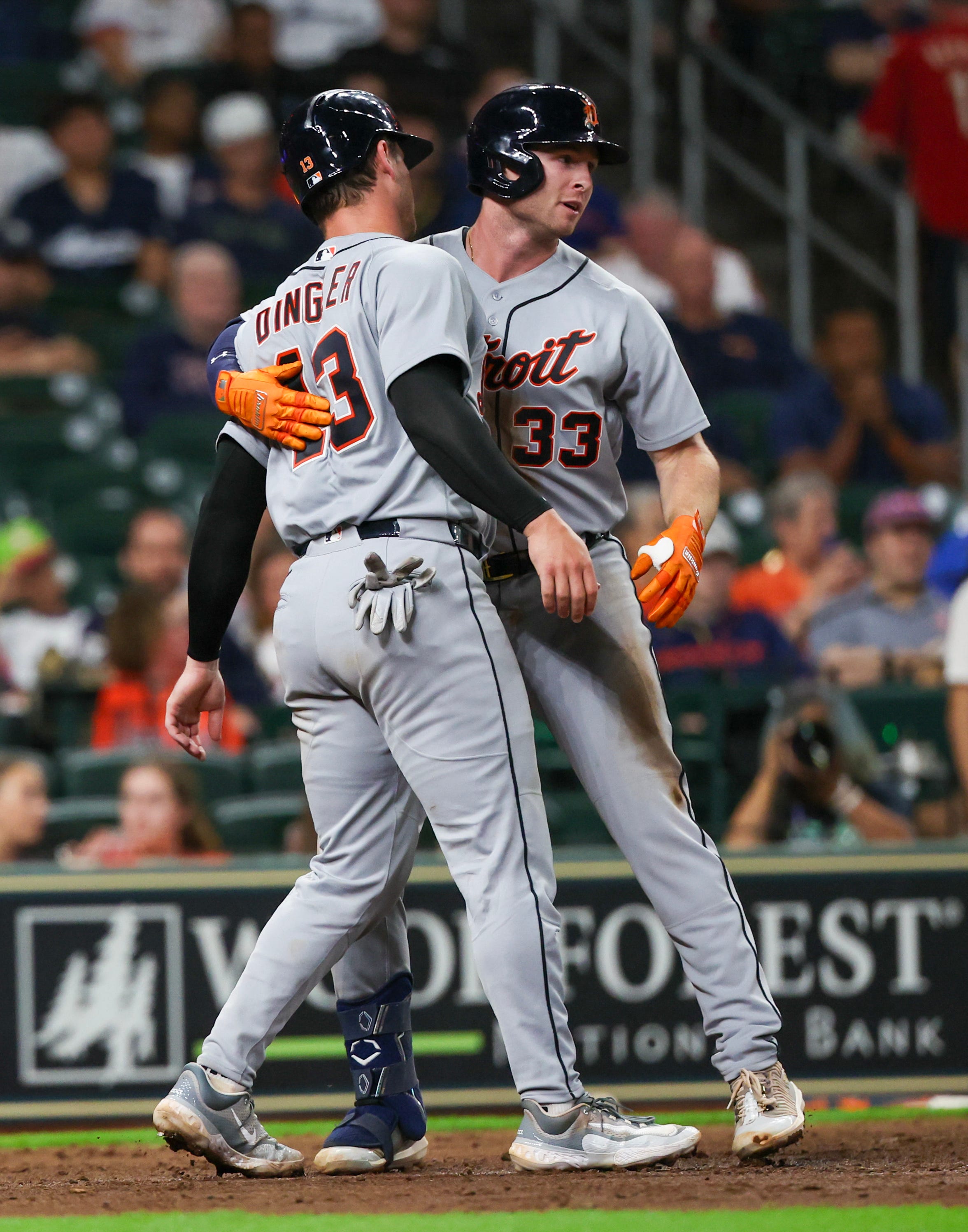 Tigers respond to injuries with power vs Astros in bullpen-only game