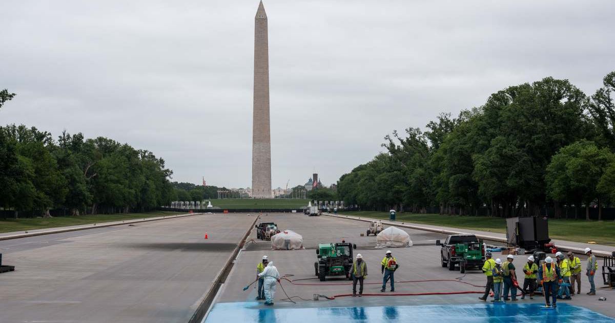 Trump’s $14M reflecting pool turns green days after reopening as admin ...