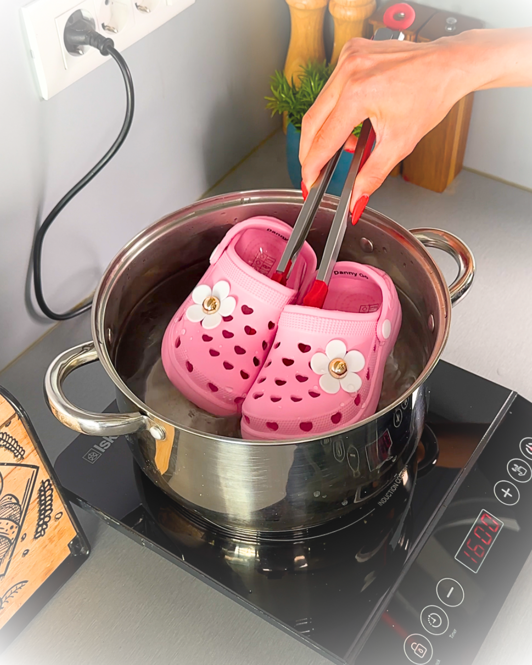Crocs in a pot to turn them in a smaller size