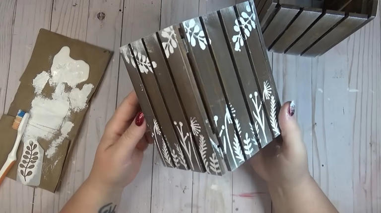 Not lanterns or tiki torches: An easy Dollar Tree DIY for beautiful ...