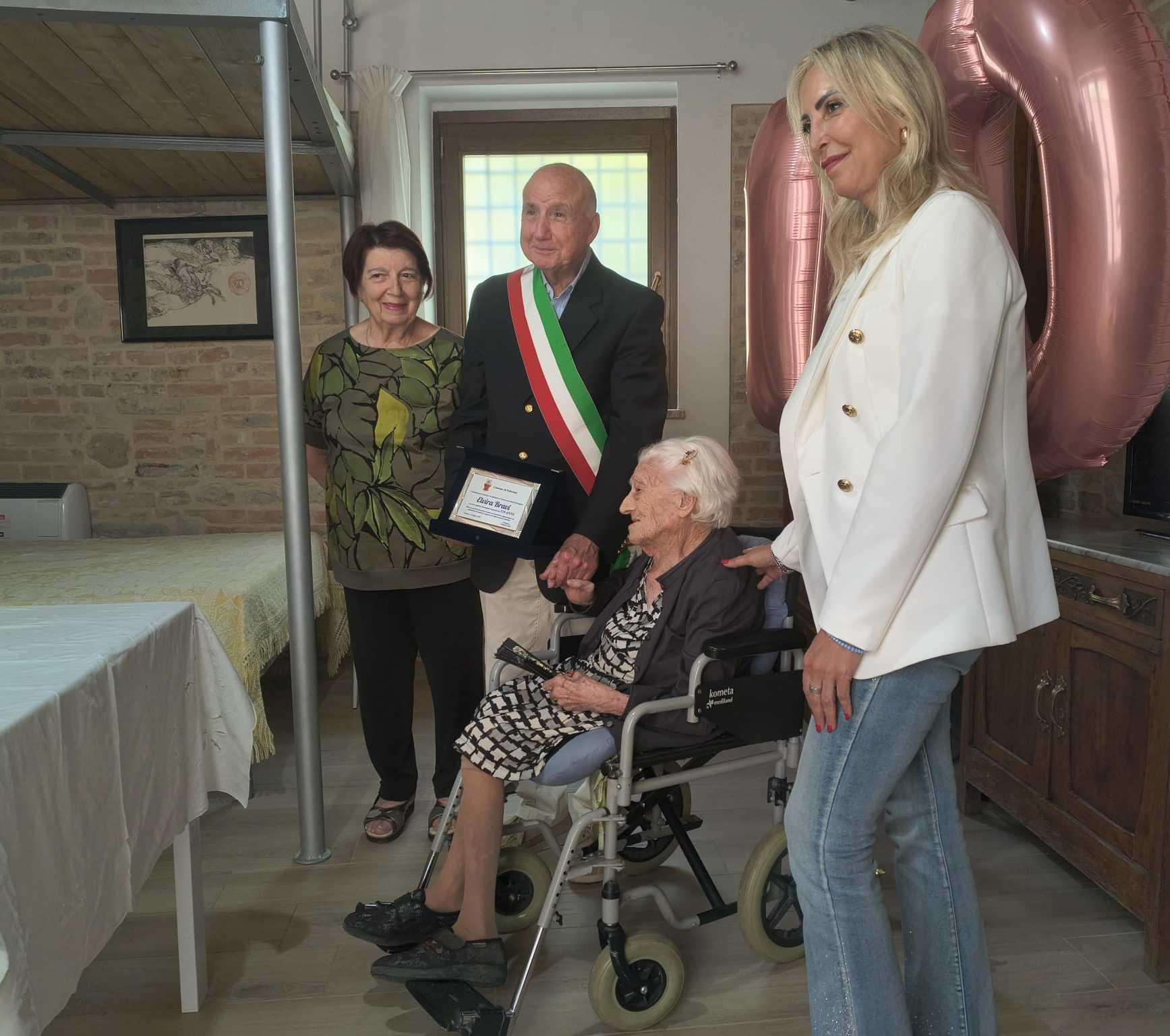 La nonnina delle Marche. Auguri a Elvira Bravi, ha compiuto 110 anni