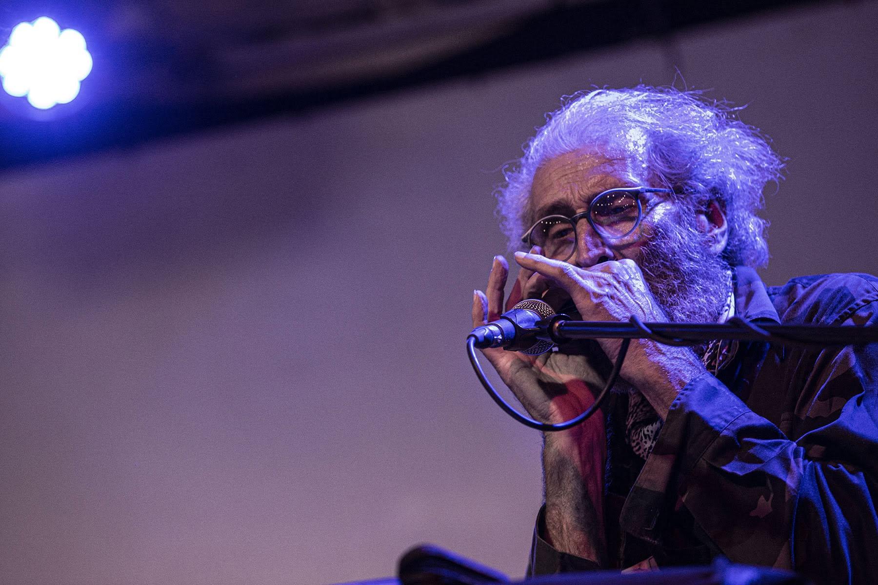 Addio al signore del blues. La città saluta "Red" Costa. Portò il mito ...