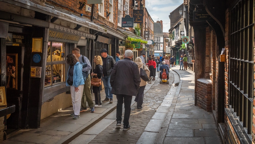 11 stunning streets from around the world