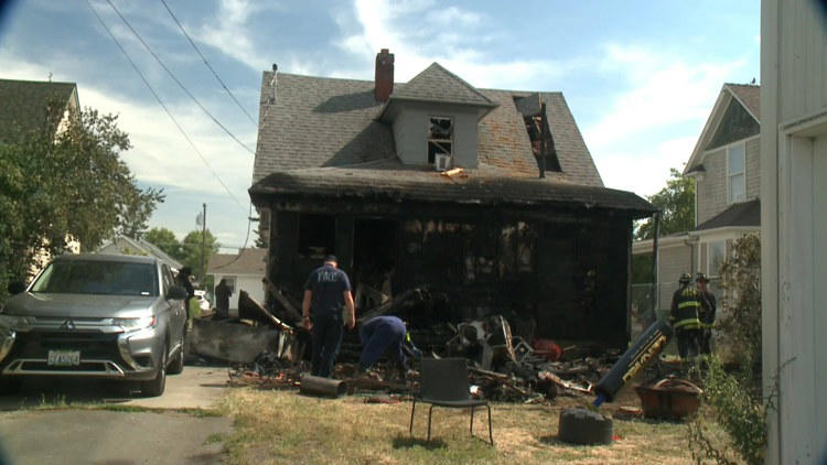 5 cats die in North Spokane house fire