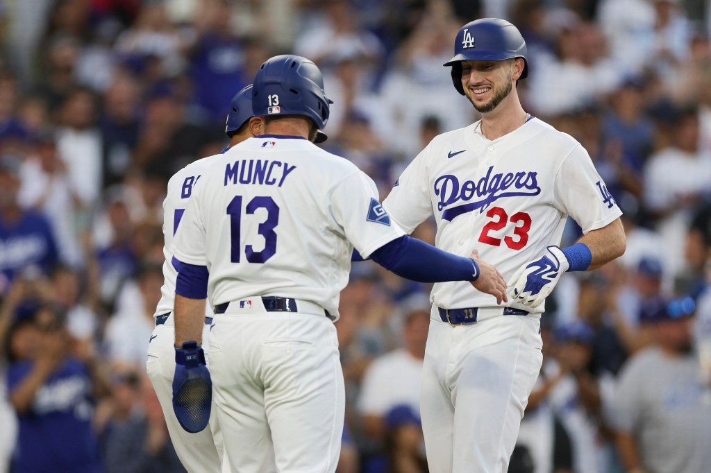 Dodgers beat Rays behind Miguel Rojas’ pinch-hit blast, improved bullpen
