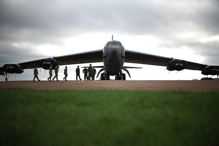 Air Force says B-52 crash carrying 8 at Edwards was not survivable