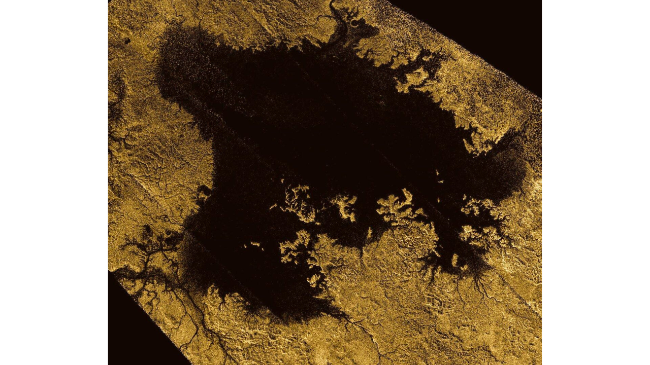 The 'Persian Gulf of space': NASA study says Saturn's moon Titan holds ...