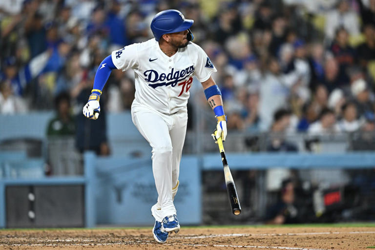 Miguel Rojas' pinch-hit home run in the 7th lifts the Dodgers to a 4-3 ...