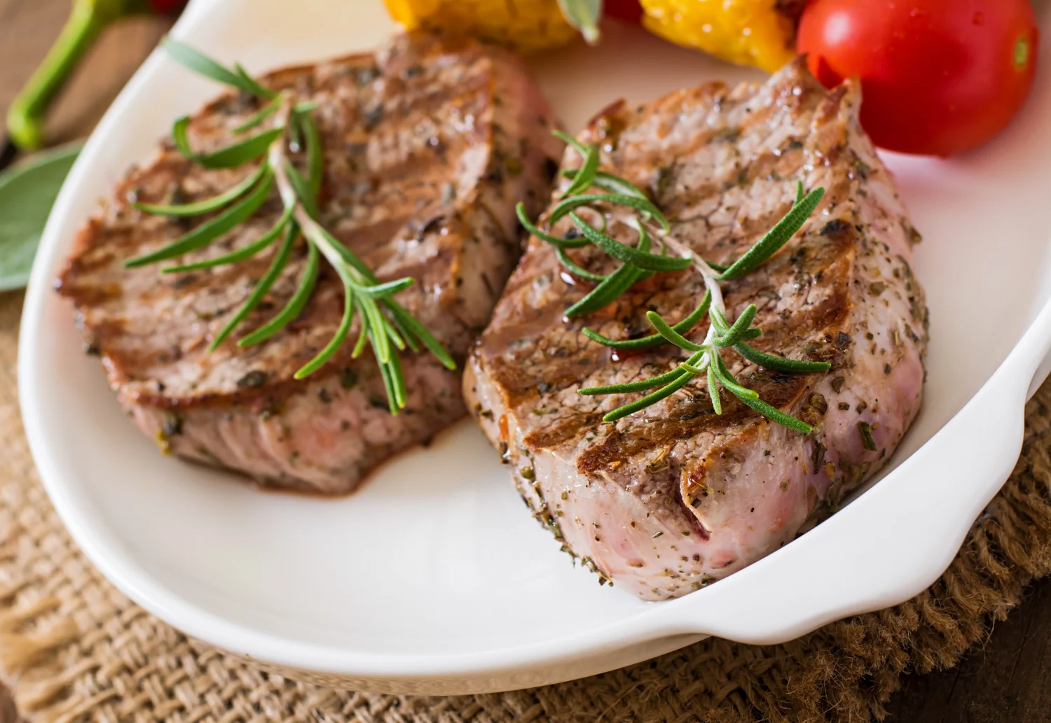 De producto olvidado a número uno: el mejor lomo ibérico del mundo está ...