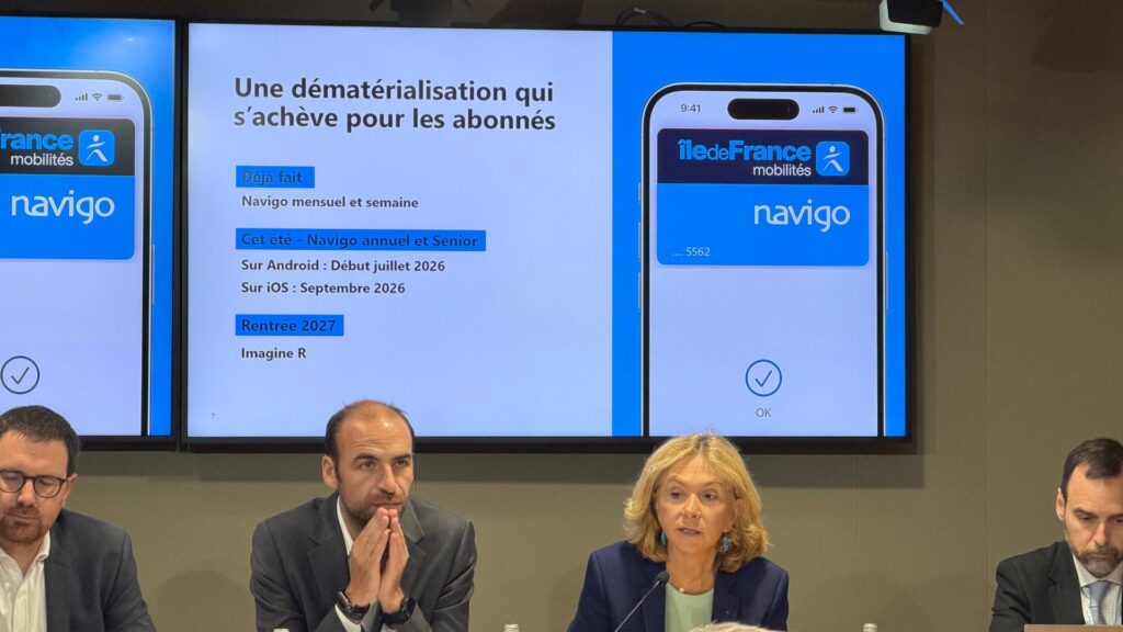La date de sortie du Navigo Annuel et du Imagine R sur smartphone est ...