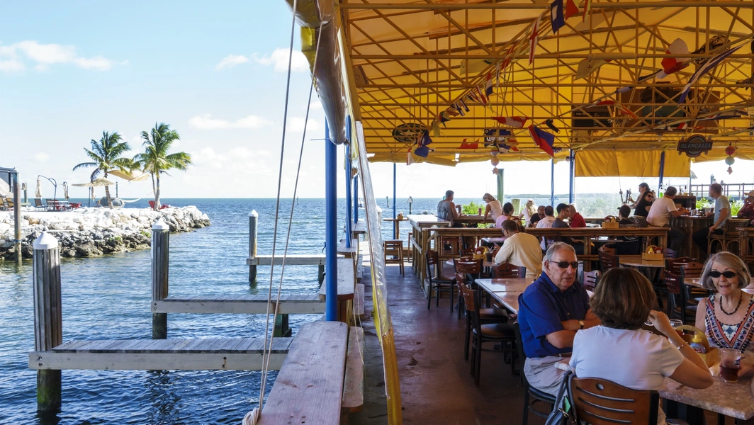 11 scenic waterfront restaurants across the US