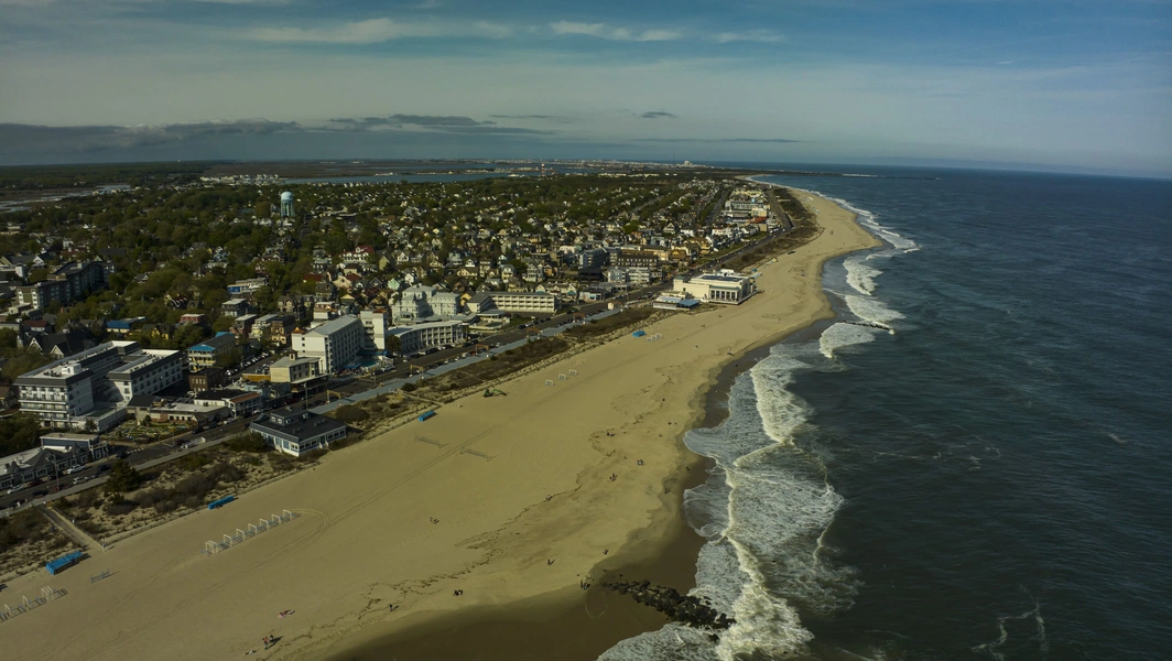 14 affordable small towns by the water