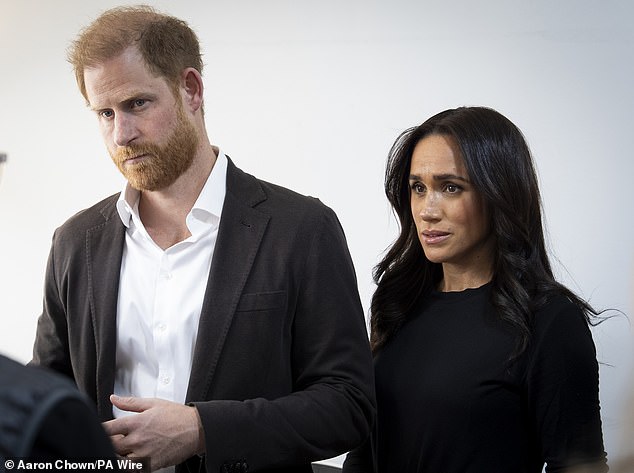 Harry and Meghan say Keir Starmer's social media ban for under-16s is a ...