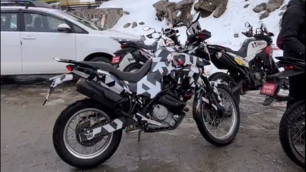 Hero XPulse 421 spotted testing in the mountains again, revealing more ...